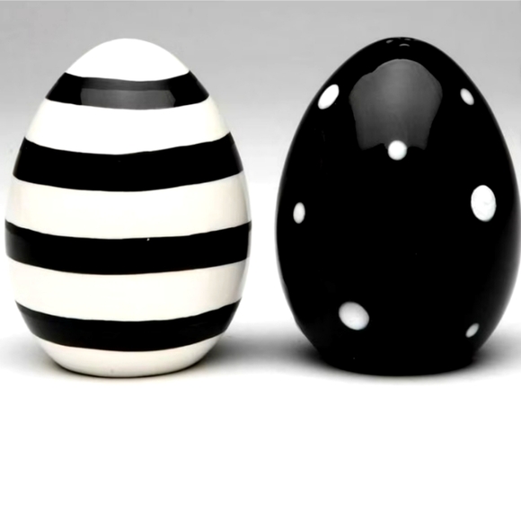 Robin Roderick | Dining | Robin Roderick Salt N Pepper Shakers | Poshmark